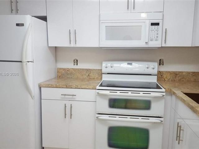 19701 SW 114th Ave Apt 266, Miami, FL 33157
