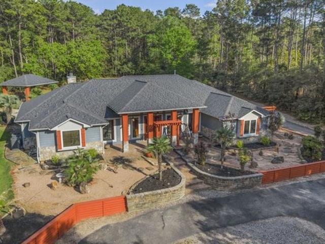 19702 Country Lake Dr, Magnolia, TX 77355