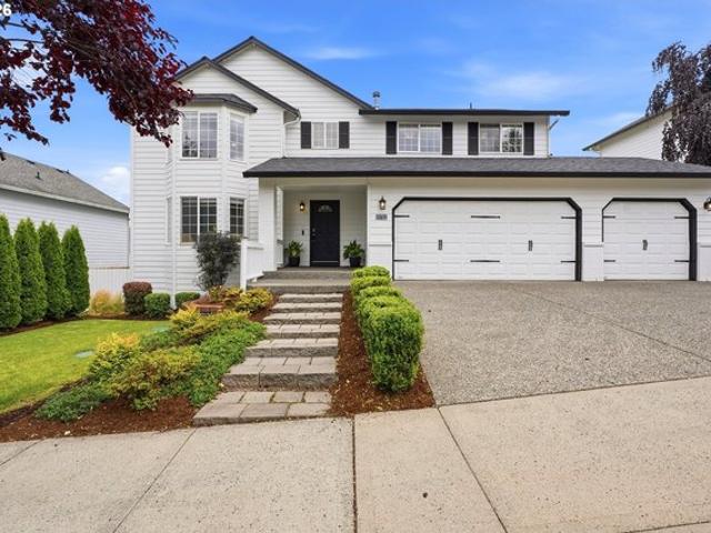 19702 SE 42nd St, Camas, WA 98607