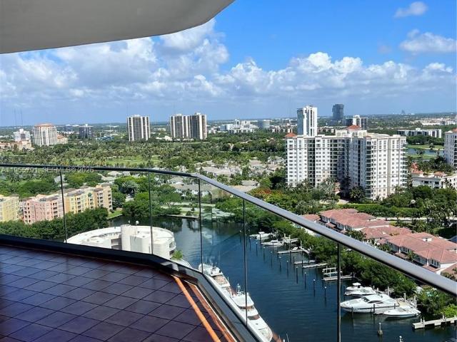 19707 Turnberry Way 24A, Aventura, FL