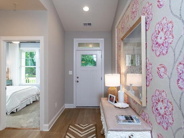 19704 Oleander Court