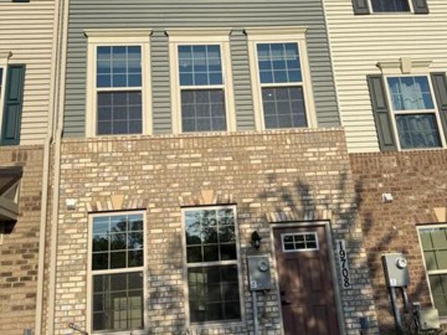 19708 Preservation Mews, Montgomery Village, MD 20886