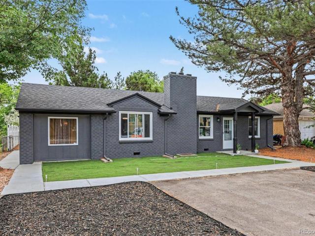 1970 Quebec Street
