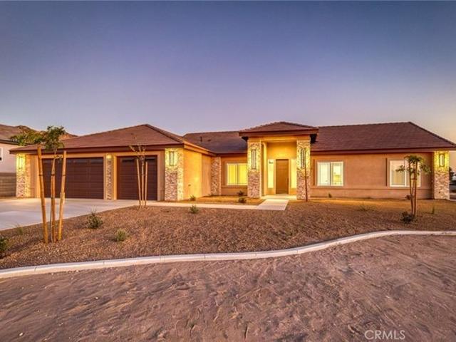 19715 Roanoke Rd, Apple Valley, CA 92307