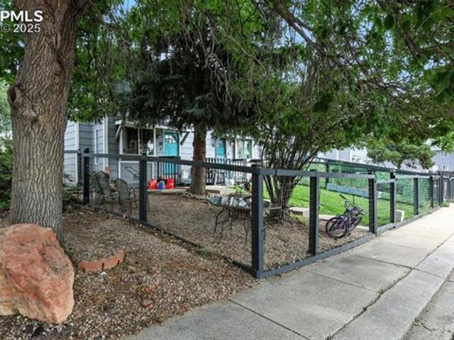 1971 Mineola Street