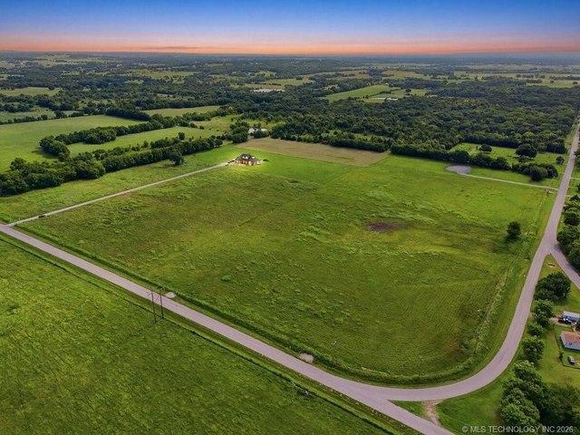 19722 S Elwood Ave, Mounds, OK 74047
