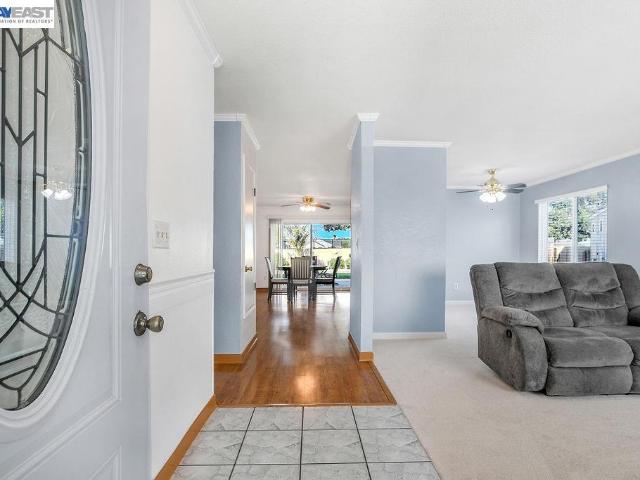 1972 Carnation Cir