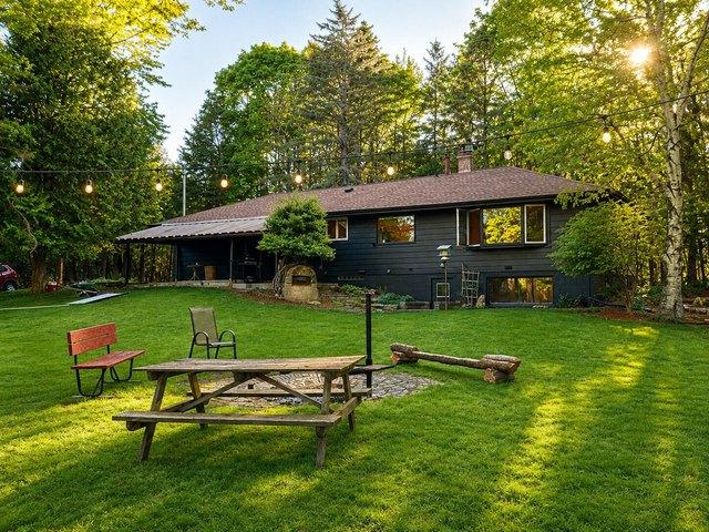 1972 Lake Shore Rd, Grafton, WI 53024