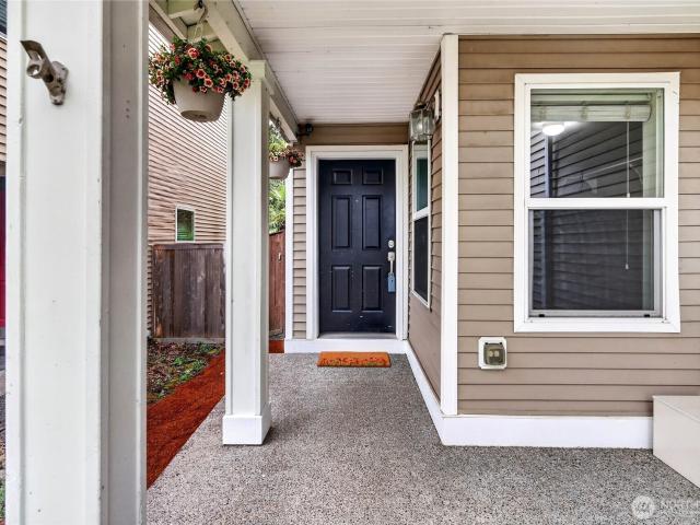 1972 th Street Ct E