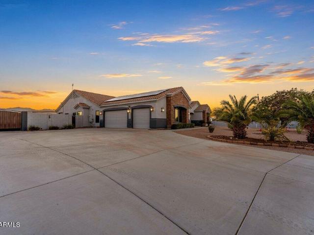 19738 w mariposa drive