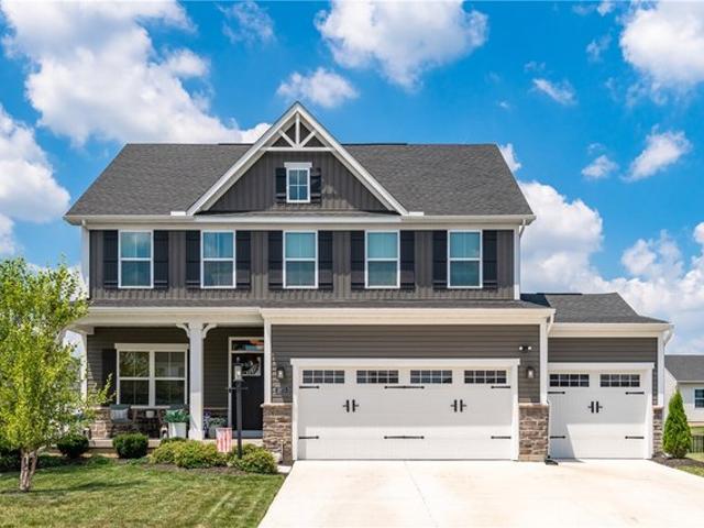 1973 Creswell Dr, Beavercreek, OH 45434