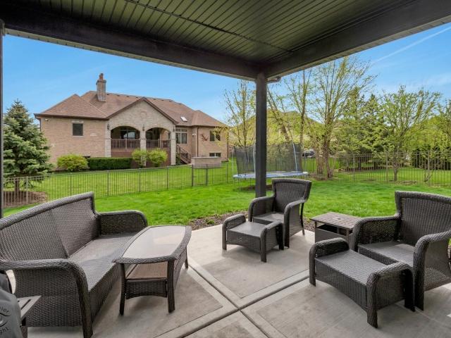 1973 Edgeview Drive