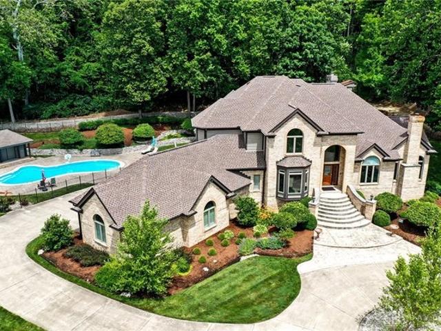 1973 W Alex Bell Rd, Dayton, OH 45459