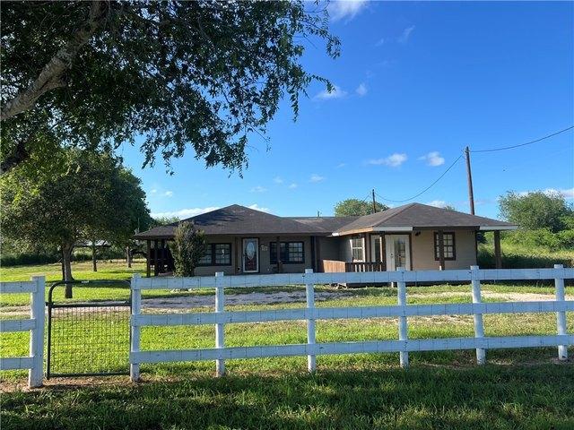 197 County Road 460, Alice, TX 78332