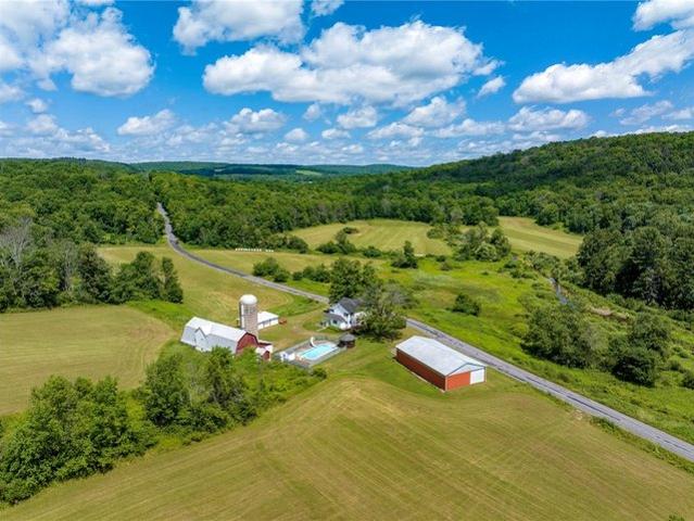 197 Cosen Rd, Oxford, NY 13830