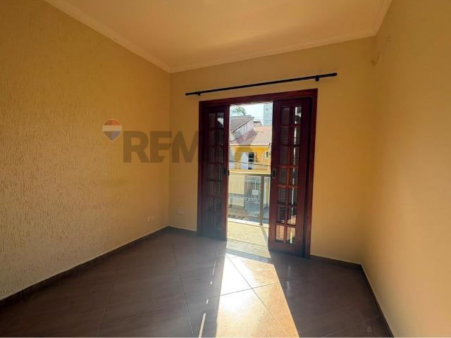197 Área Útil Sobrado Alugar, 3 Dormitórios localizado em Rua Hélio Depieri, 9999, Jardim Guapituba, Mauá, São Paulo, 09360332 | Brasil