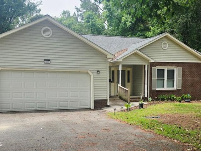 197 Baytree Dr, Jacksonville, NC 28546
