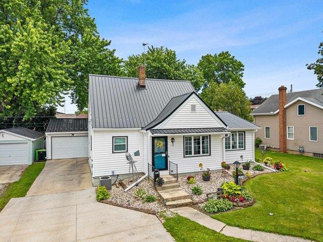 197 Brandon St, Waupun, WI 53963