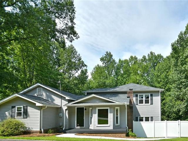 197 Deer Creek Rd, Easley, SC 29640