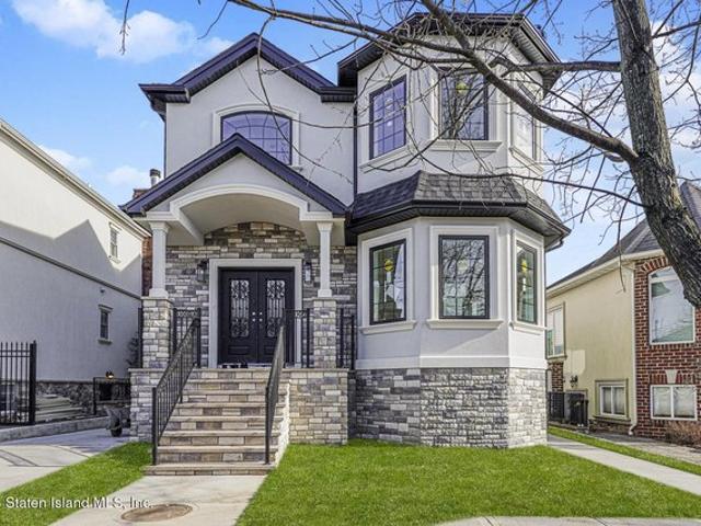 197 Finlay St, Staten Island, NY 10307