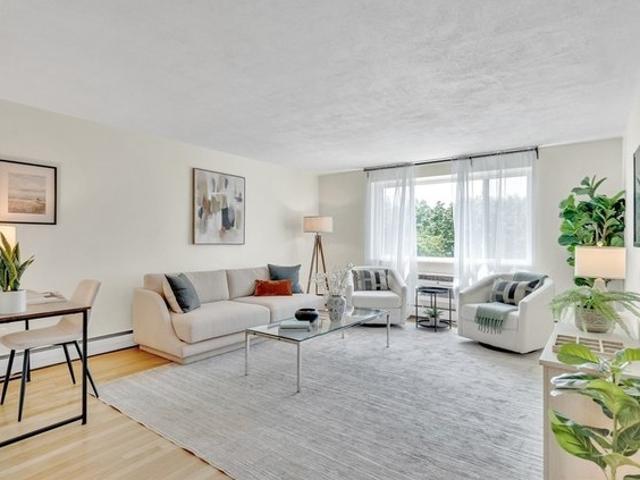 197 Kent St Apt 35, Brookline, MA 02446