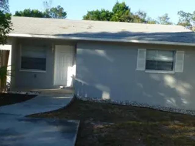 197 Highland Rd, 2 beds, 1 full bath