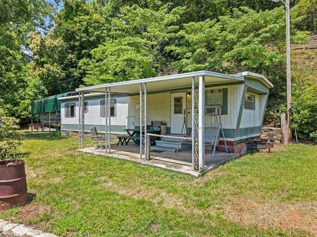 197 Lakeview, Almond, NC 28771