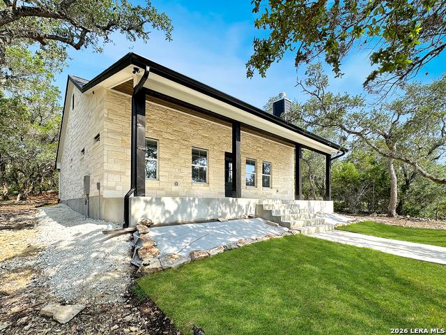 197 Spring Mountain Dr