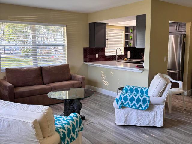 197 Sussex K, Unit 197, West Palm Beach, FL 33417 | MLS #R11145