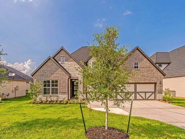 197 Peninsula Point Dr, Montgomery, TX 77356