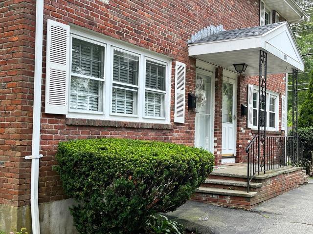 197 W A W Shore Dr, Unit A, Marblehead, MA 01945 | MLS #73340