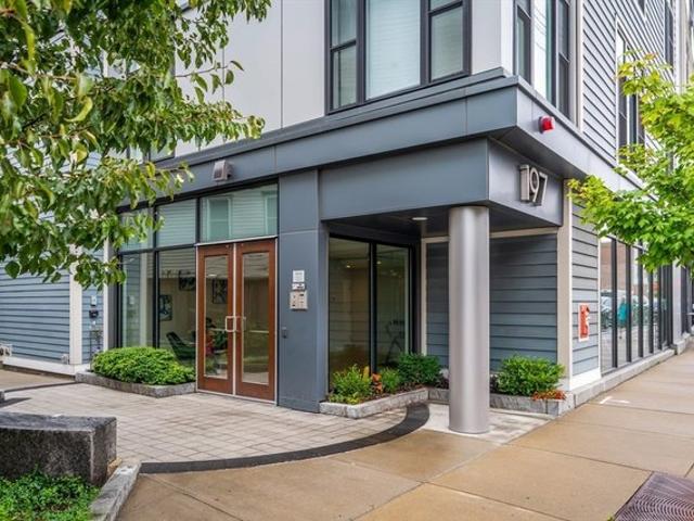 197 Washington St Unit 409, Somerville, MA 02143
