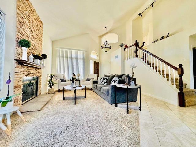 1984 Casablanca Court