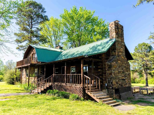 19852 N State Highway 7