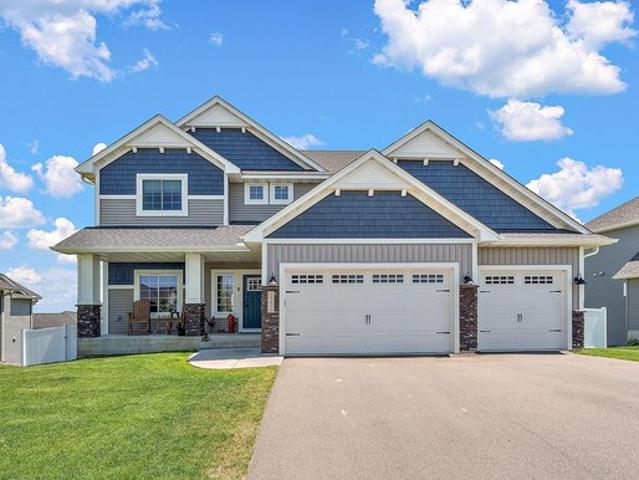 19856 Harvest Dr, Lakeville, MN 55044