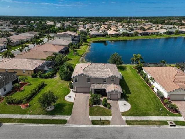 1985 Mesic Hammock Way, Venice, FL 34292