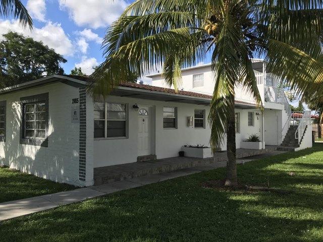 1985 NE 172nd St, North Miami Beach, FL 33162