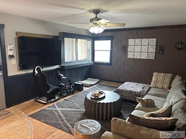 1895 Bittern Dr, Ammon, ID 83406 | MLS #2185 | Compass