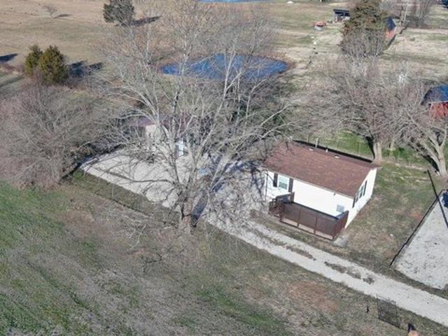 1985 Campbellsville Rd, Hodgenville, KY 42748