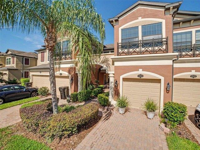 1985 Lake Waters Pl, Lutz, FL 33558