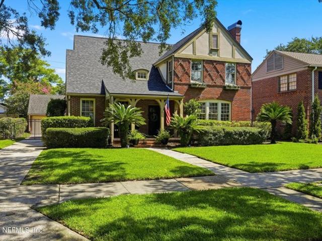 1985 Largo Rd, Jacksonville, FL 32207