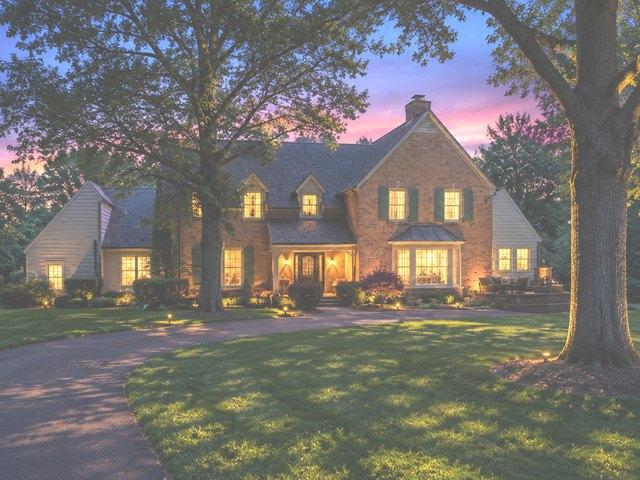 1986 Camphill Cir, Inverness, IL 60067