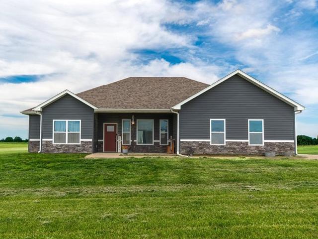 1987 County Road 1620, Cairo, MO 65239