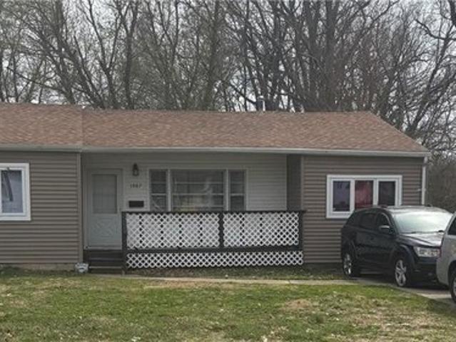1987 E Cantrell St, Decatur, IL 62521