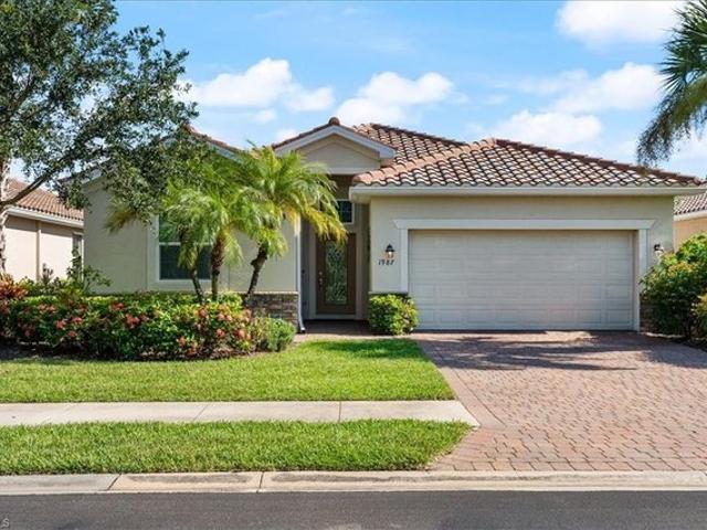 1987 Fairmont Ln Lot 235, Naples, FL 34120