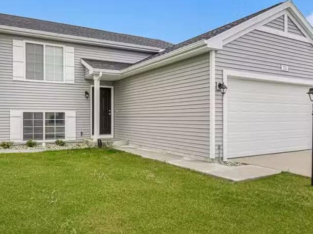 1987 Sugaridge Dr, Muskegon, MI 49445 MLS 25010133