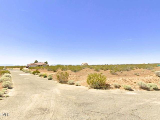 19882 Remos Ct, California City, CA 93523 | MLS #26002 | Compass