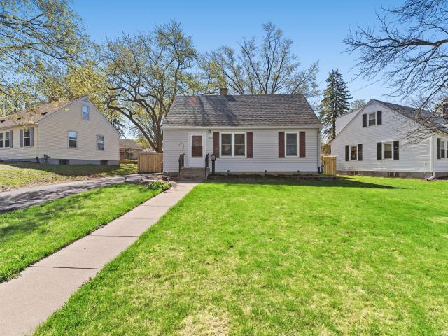 1988 Memory Ln, North St. Paul, MN 55109 | MLS #7062 | Compass