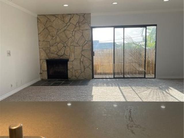 1988 Junipero Ave Apt 2, Signal Hill, CA 90755