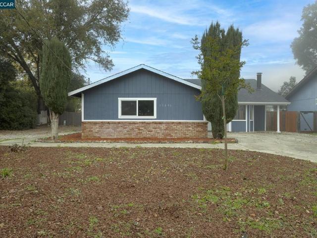 19896 Bear Valley Rd